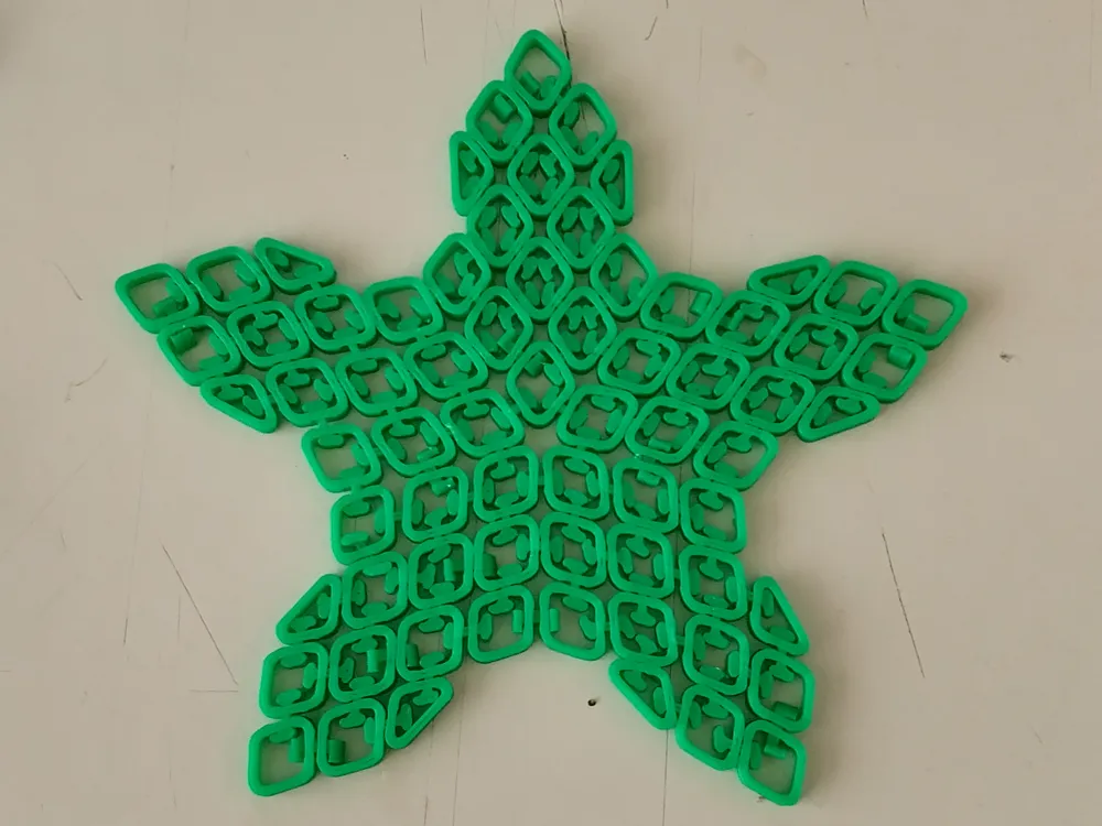 Tina the Tiny Flexi Starfish by 3D_Grandpa MakerWorld: Download Free 3D ...