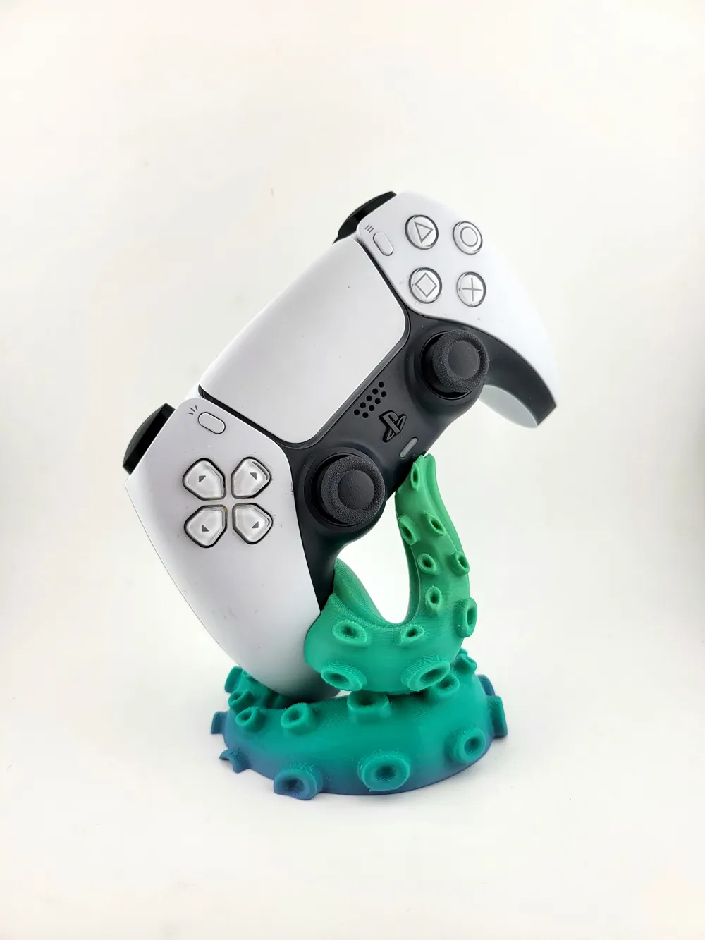 ps5 controller stand tentacle kraken by Mad power MakerWorld: Download ...