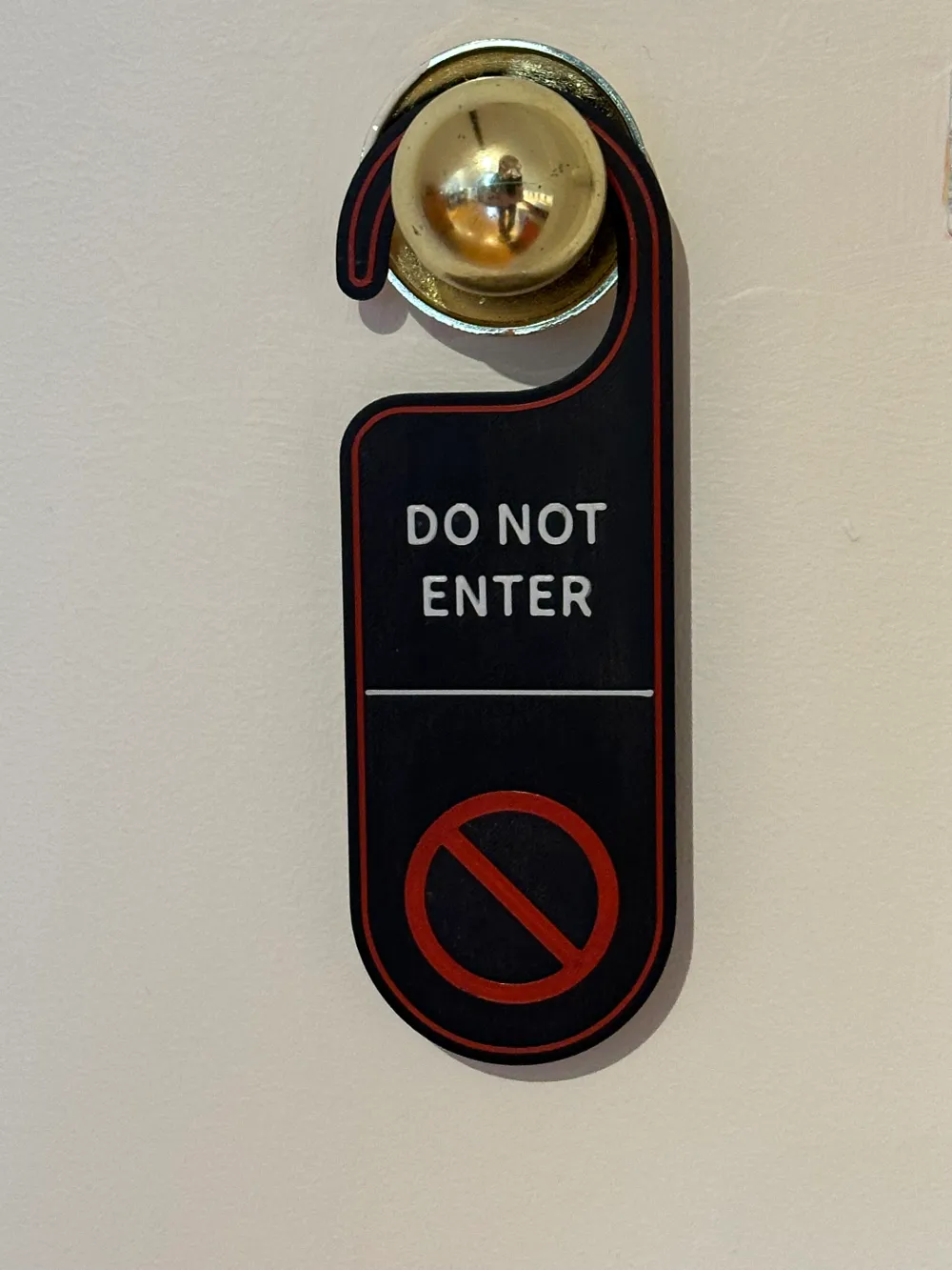 Do not enter Door sign hanger by Buzzzz - MakerWorld