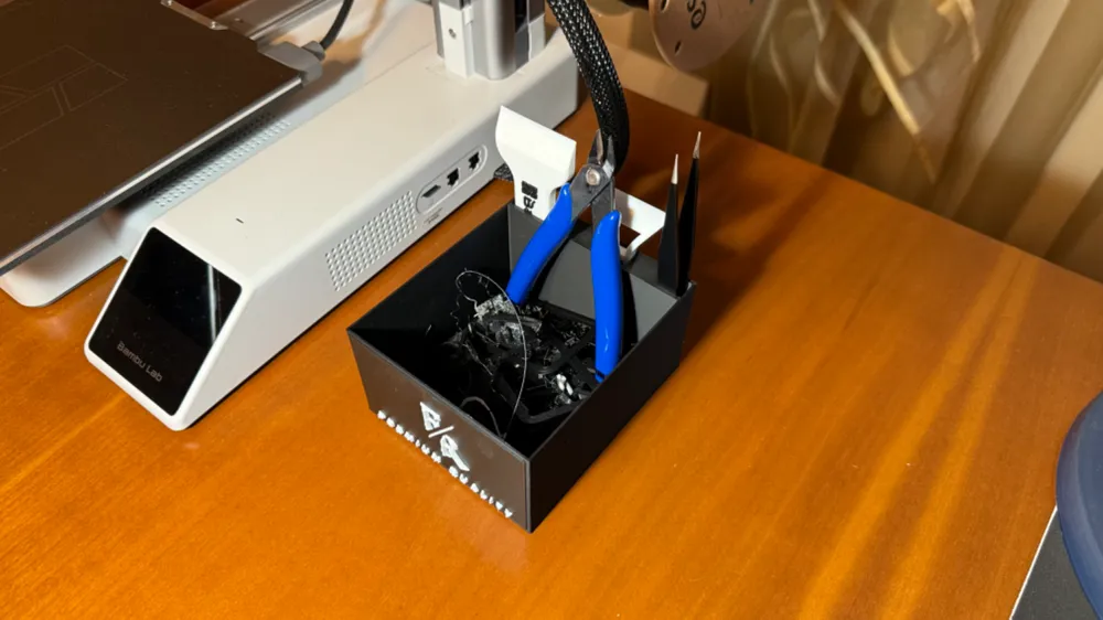 Scraper Holder and Poop Chute by Fra_Design - MakerWorld