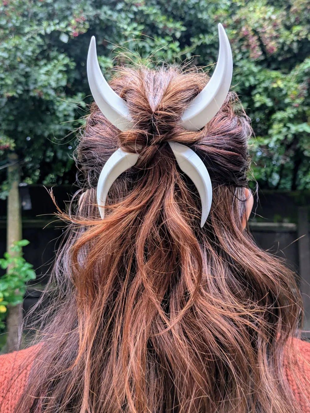 Hair Crescent by Geoff MakerWorld: Download Free 3D Models