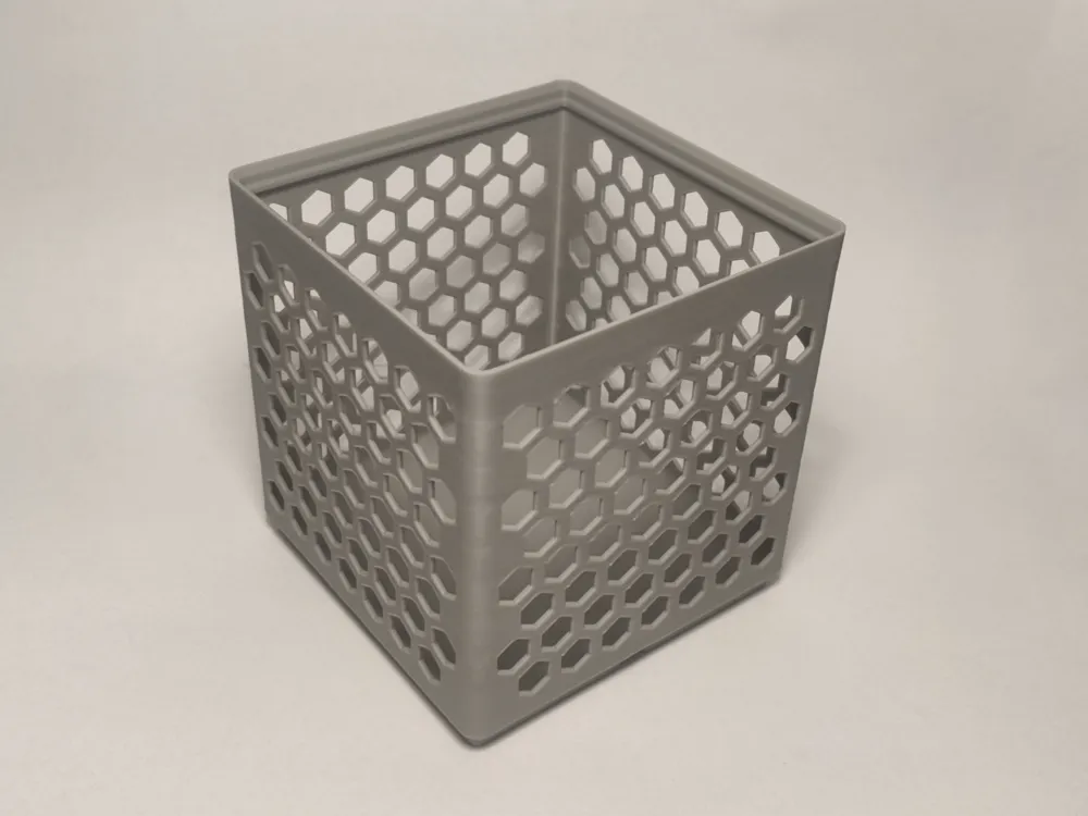 Gridfinity Bin 2x2 - Tall - Hex Wall - Free 3D Print Model - MakerWorld