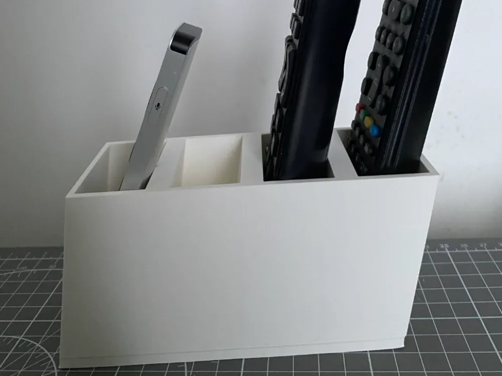 Remote holder by layemac MakerWorld: Download Free 3D Models