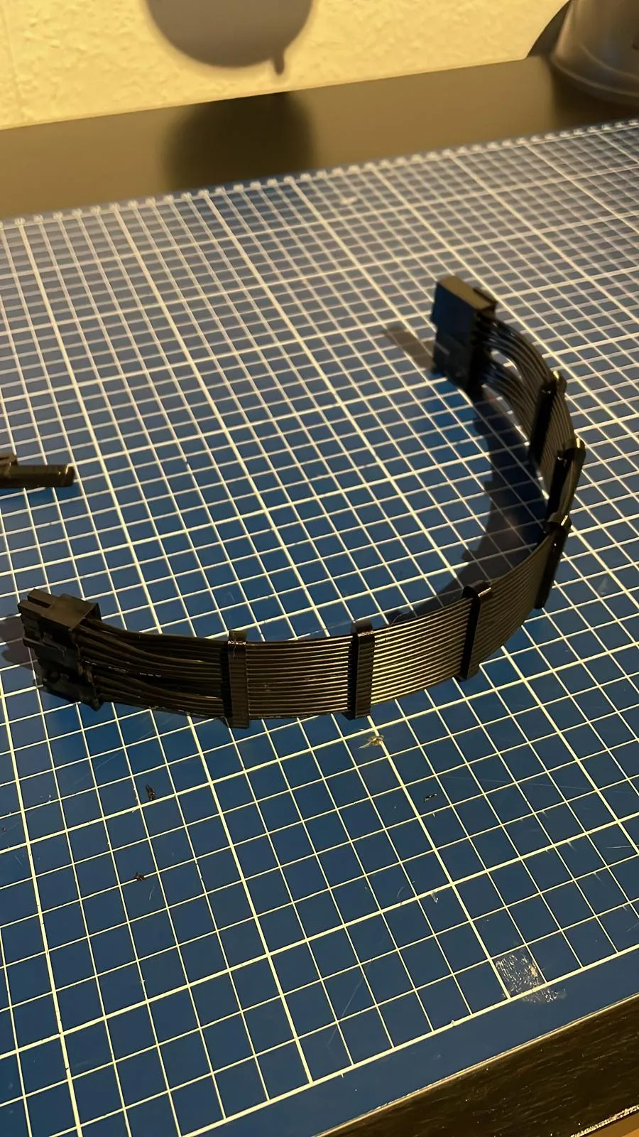 cable guide for GPU power cable (16x) by André Pietsch MakerWorld ...