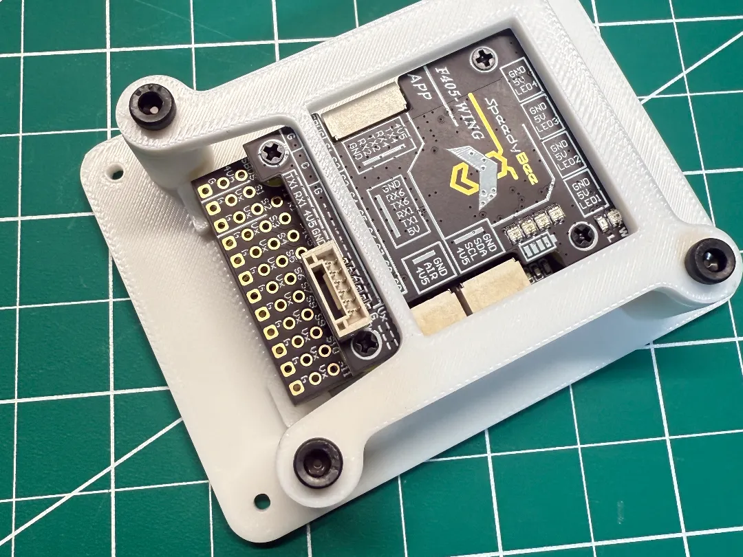 Supporto Speedybee F405 WING da Doctor Z MakerWorld: Scarica Modelli 3D ...