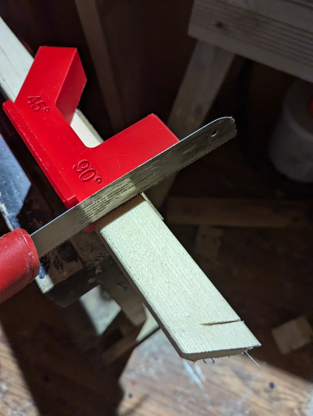 Magnetic Hand Saw Guide by maccioni.simone MakerWorld: Download Free 3D ...