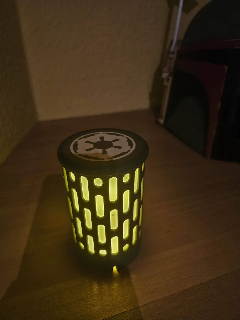 Star Wars inspired 001 Lamp by danshti MakerWorld: Download Free 3D Models