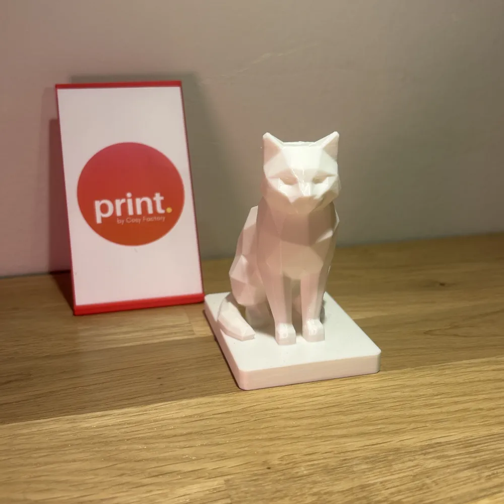 Cat Figurine - Free 3D Print Model - MakerWorld