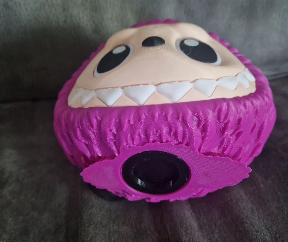 piggy bank with a bu bu face by simon MakerWorld: Download Free 3D Models