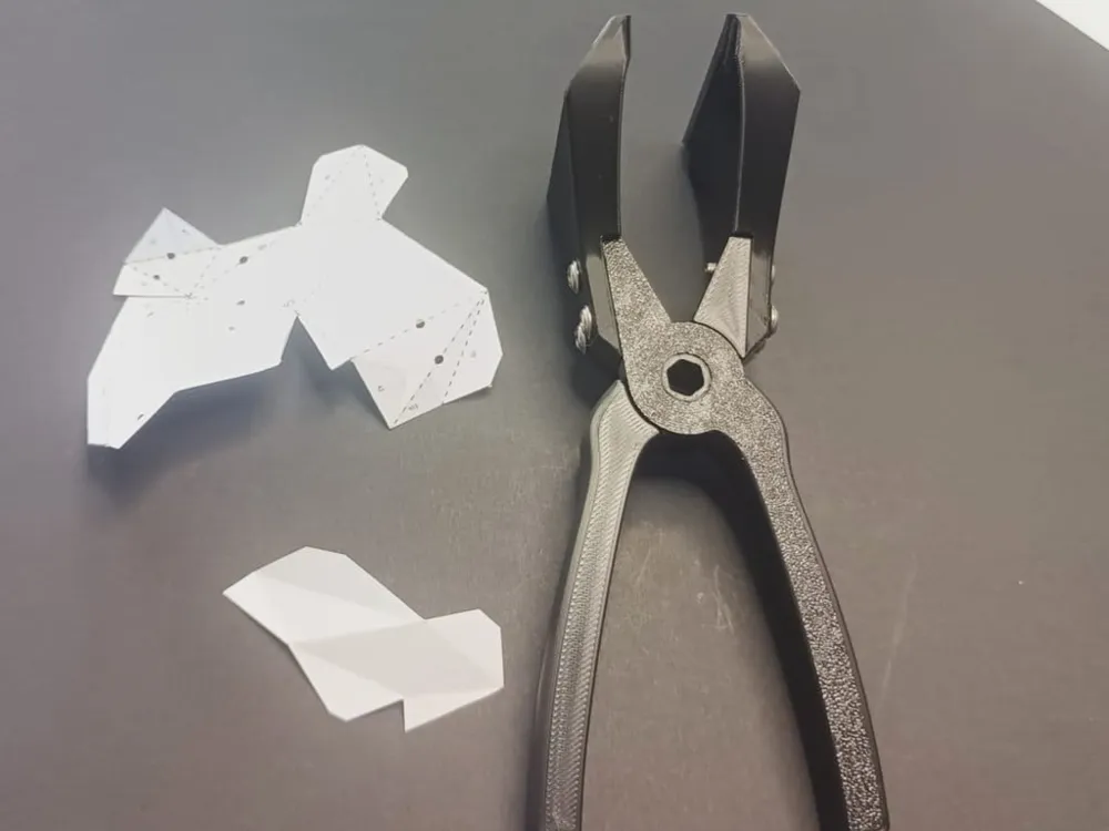 Folding pliers for 3D paper objects (papermaker) - Free 3D Print Model ...