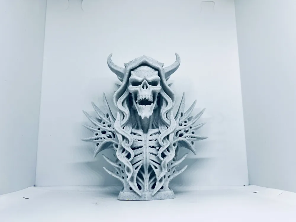 Cursed Overlord Bust - Free 3D Print Model - MakerWorld