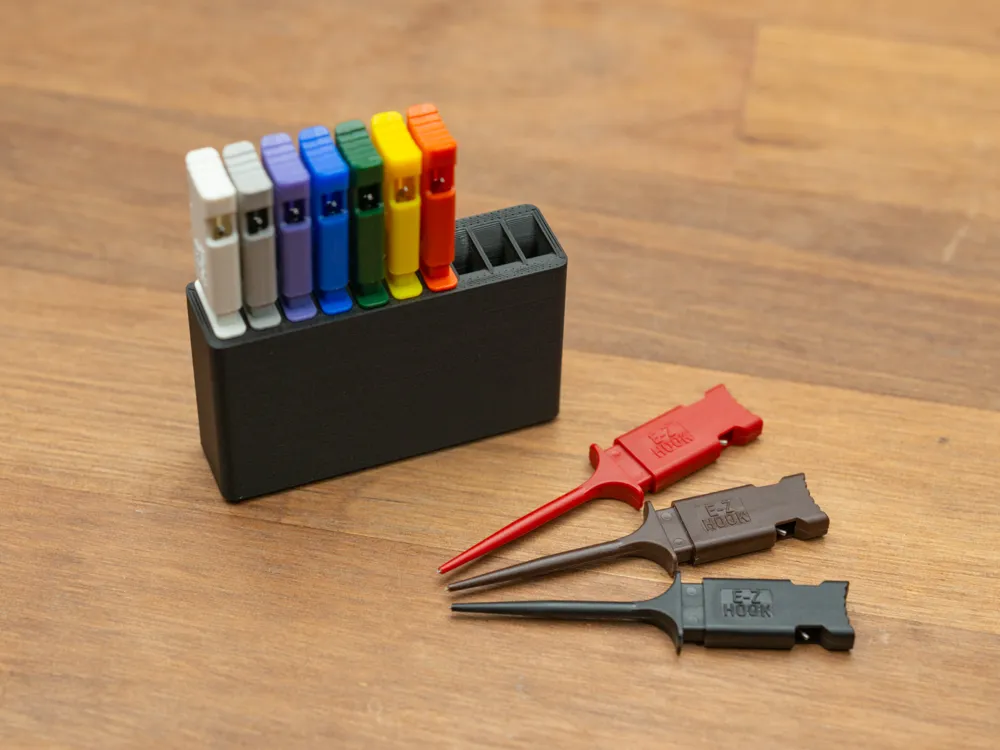 Customizable holder for micro hooks by flummer - MakerWorld