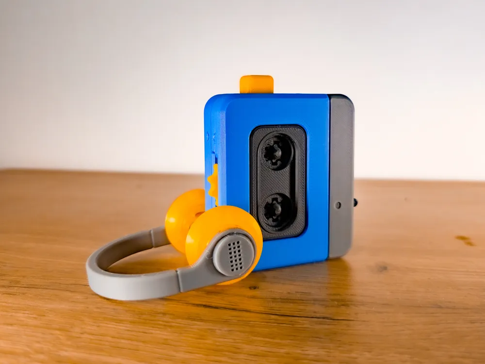 Walkman 4-in-1 Snap-Fit Fidget Toy - Free 3D Print Model - MakerWorld