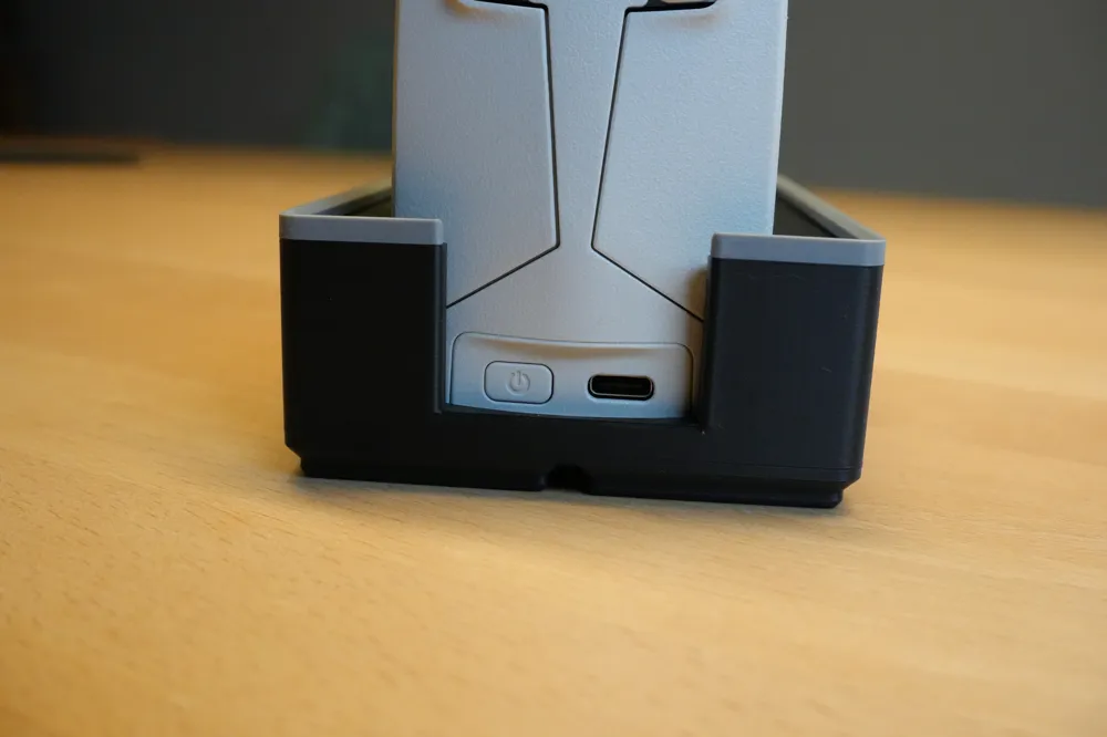 Gridfinity Bin for DJI Flip Parallel Charging Hub - Free 3D Print Model ...