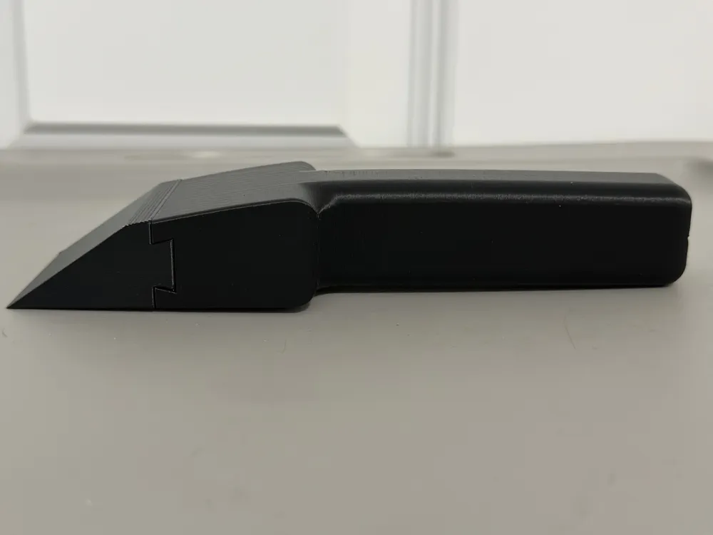 Plate scraper with replaceable Blades by DesignzEnvisioned MakerWorld ...
