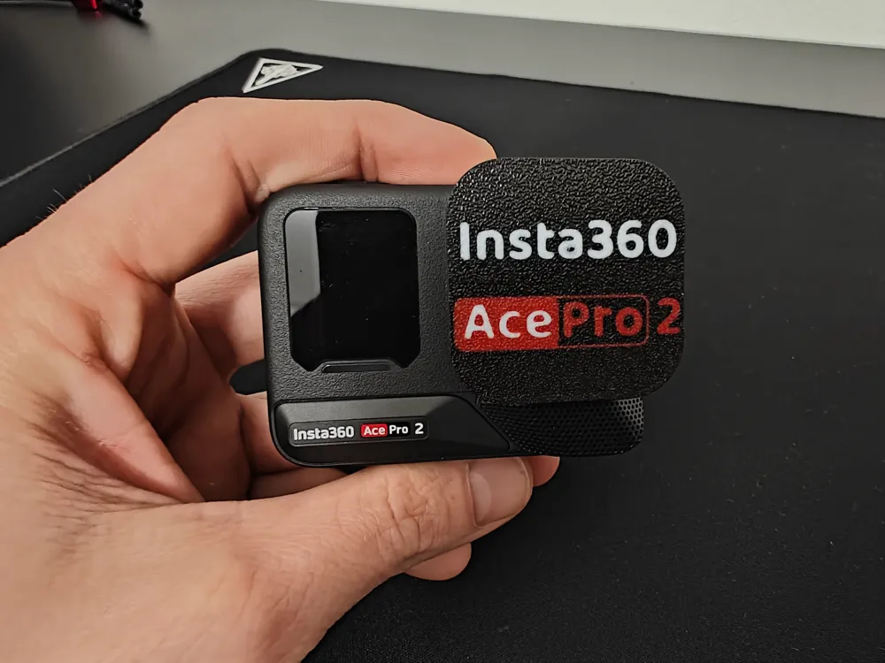Insta360 Ace Pro 2 lens cover with logo by iltuttologo - MakerWorld