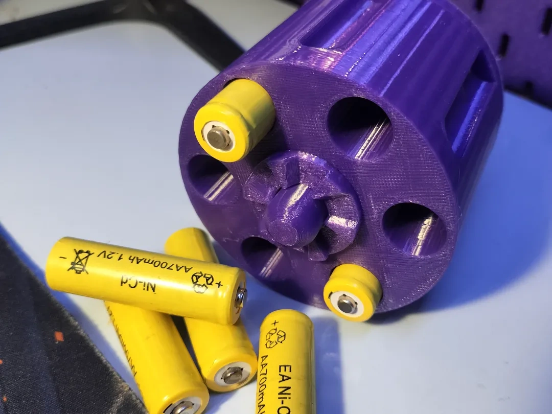 Revolver Cylinder Battery Storage Case Compatible with AA Batteries Pop ...