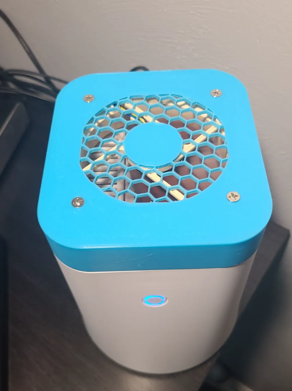 AOOSTAR R1/R7 92mm Exhaust Fan Shroud - Free 3D Print Model - MakerWorld
