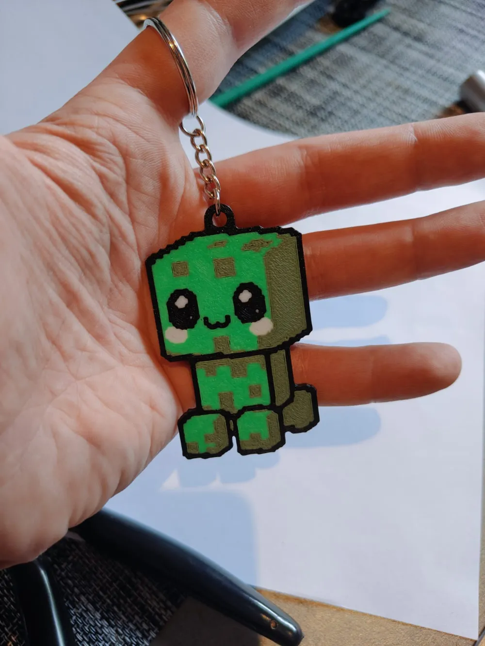 Cute Minecraft Creeper keychain by Infill3D MakerWorld: Download Free ...