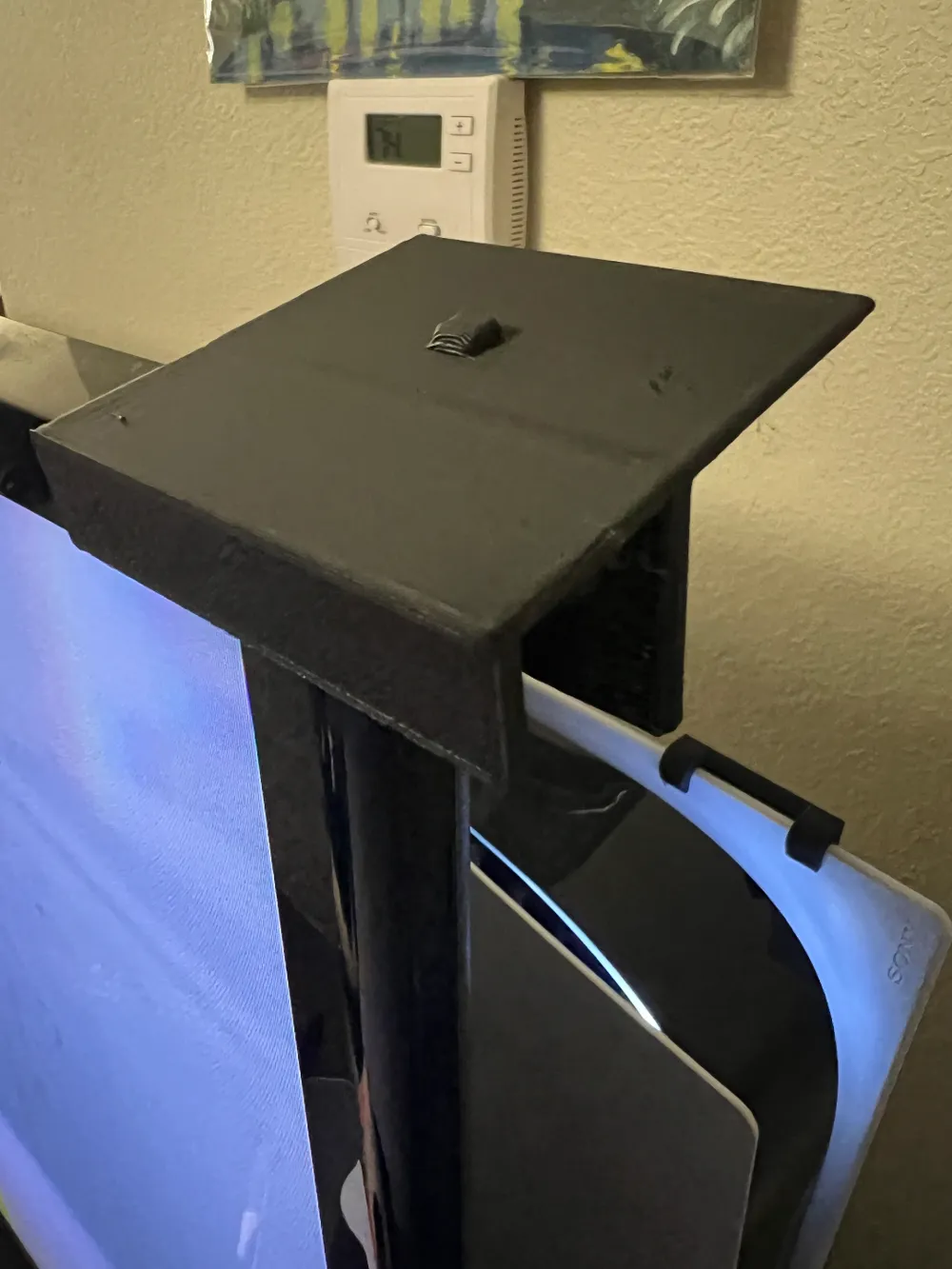 Tv remote stand and mount (Universal) by zamojs - MakerWorld