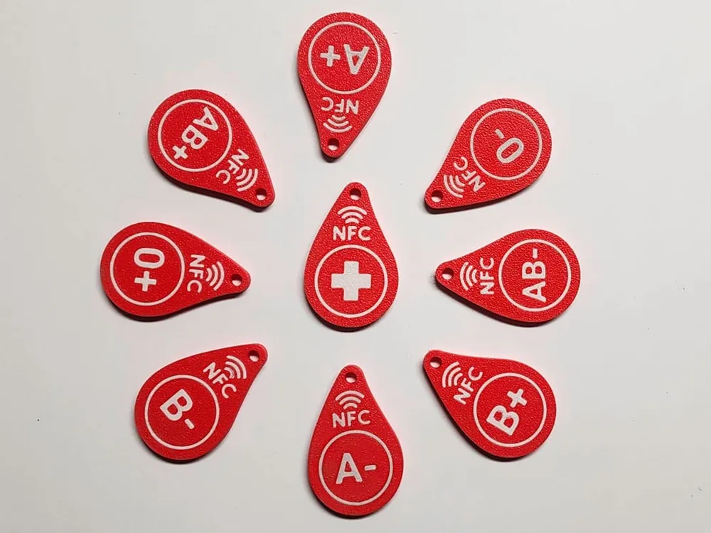 NFC Medical Keychain – Blood Type for Emergency - Free 3D Print Model ...