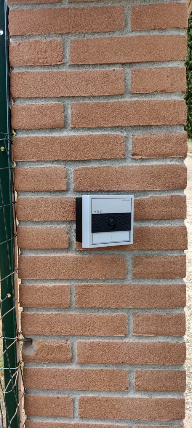 35° inclined bracket for Comelit Ultra video intercom by Gerard74 ...