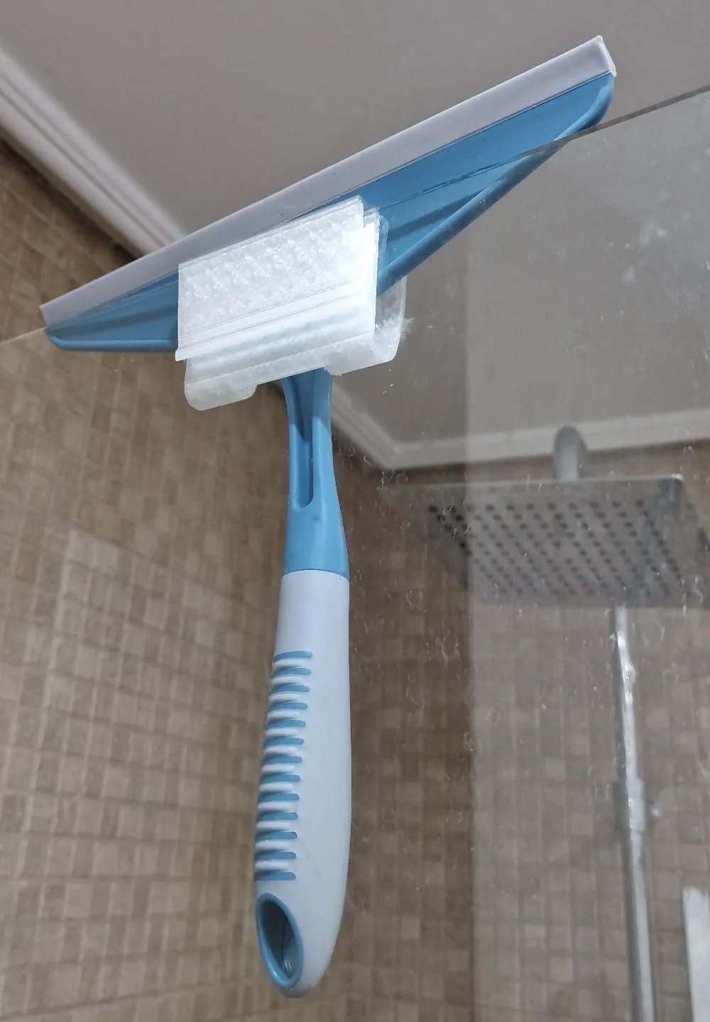 Gancho Rasqueta puerta Ducha Shower Door Scraper Hook by darvil66 ...