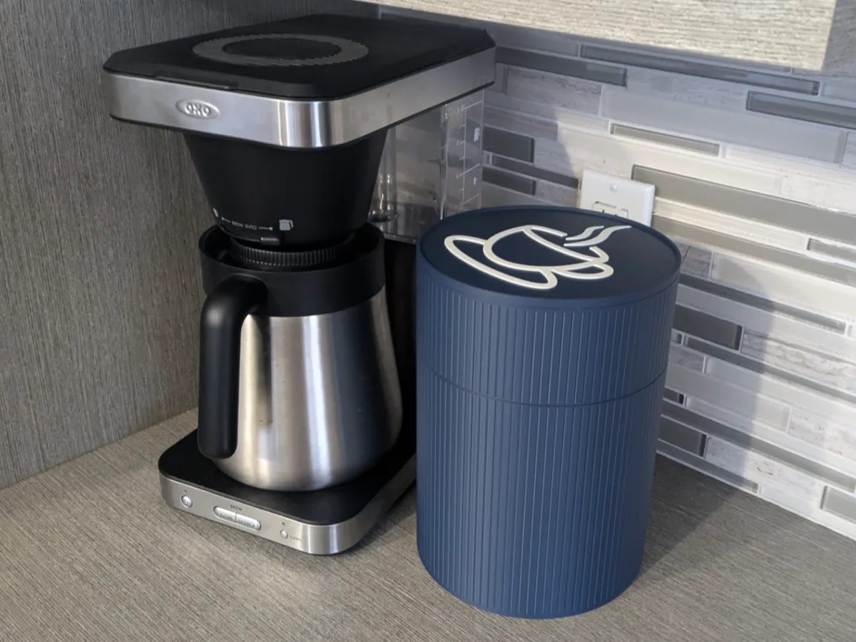 Coffee Pot & Filter Box - Stackable by MechEng67 MakerWorld: Download ...