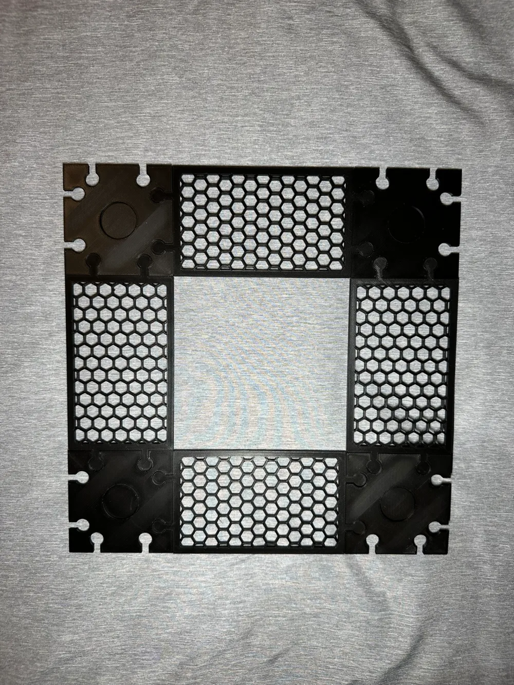 Magnetic Wall Mount for Hueforge by Hey Ben MakerWorld: Download Free ...