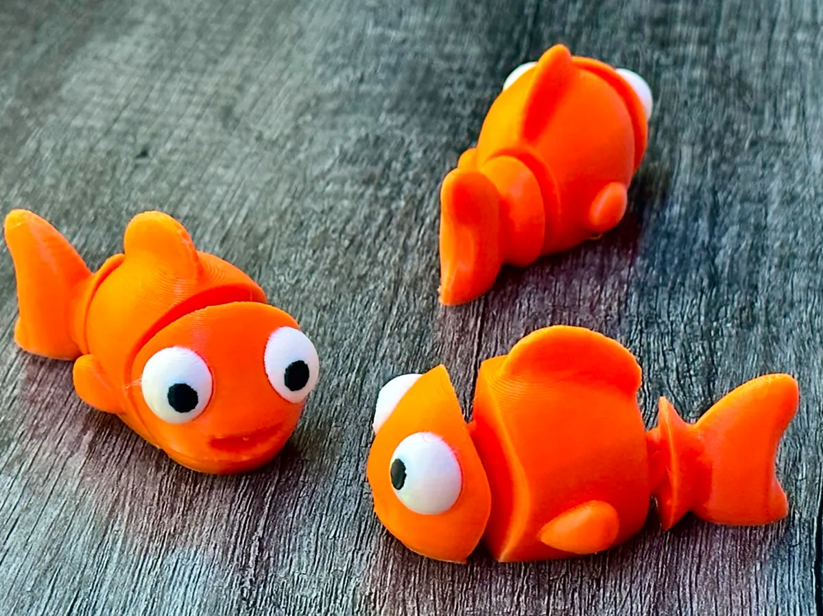 Articulated Flexi Fish - Fidget Toy - Small - Free 3D Print Model ...
