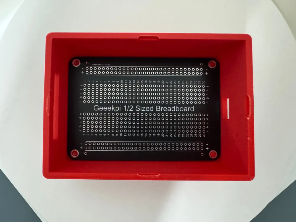 Electronic Box for GeeekPi 1/2 Sized Breadboard by Andreas - MakerWorld
