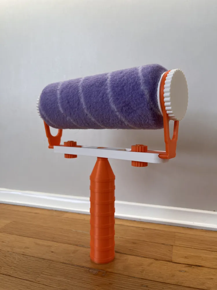 Self-Filling Paint Roller with Built-in Reservoir by anton.belov92 ...