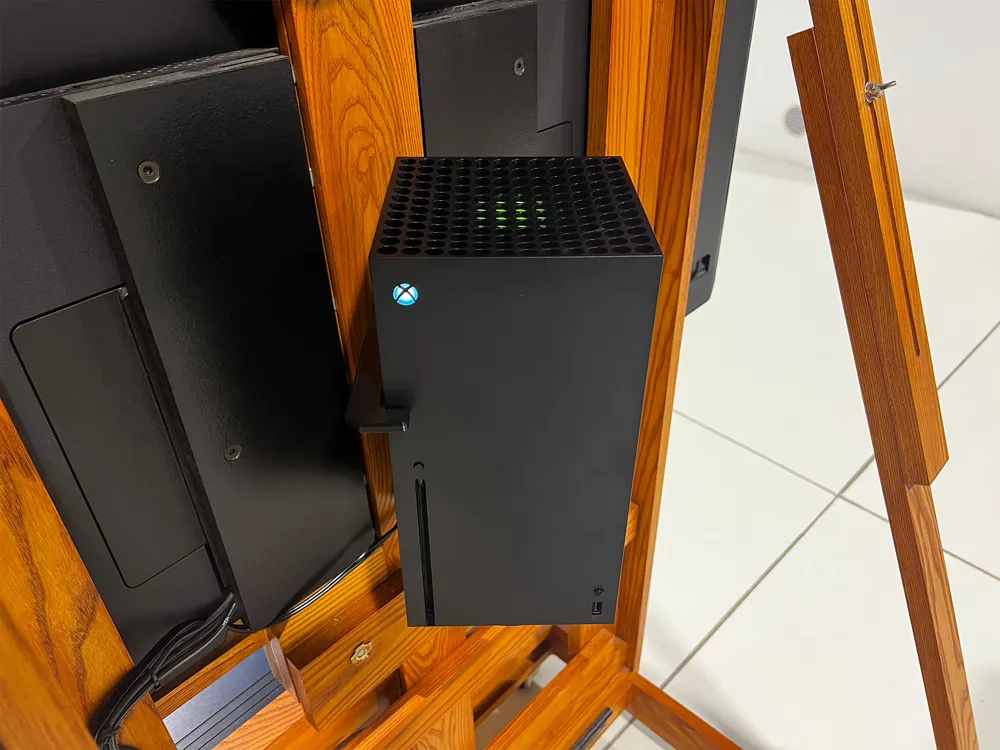 Xbox Series X Wall Mount by One Maker Show MakerWorld: Download Free 3D ...