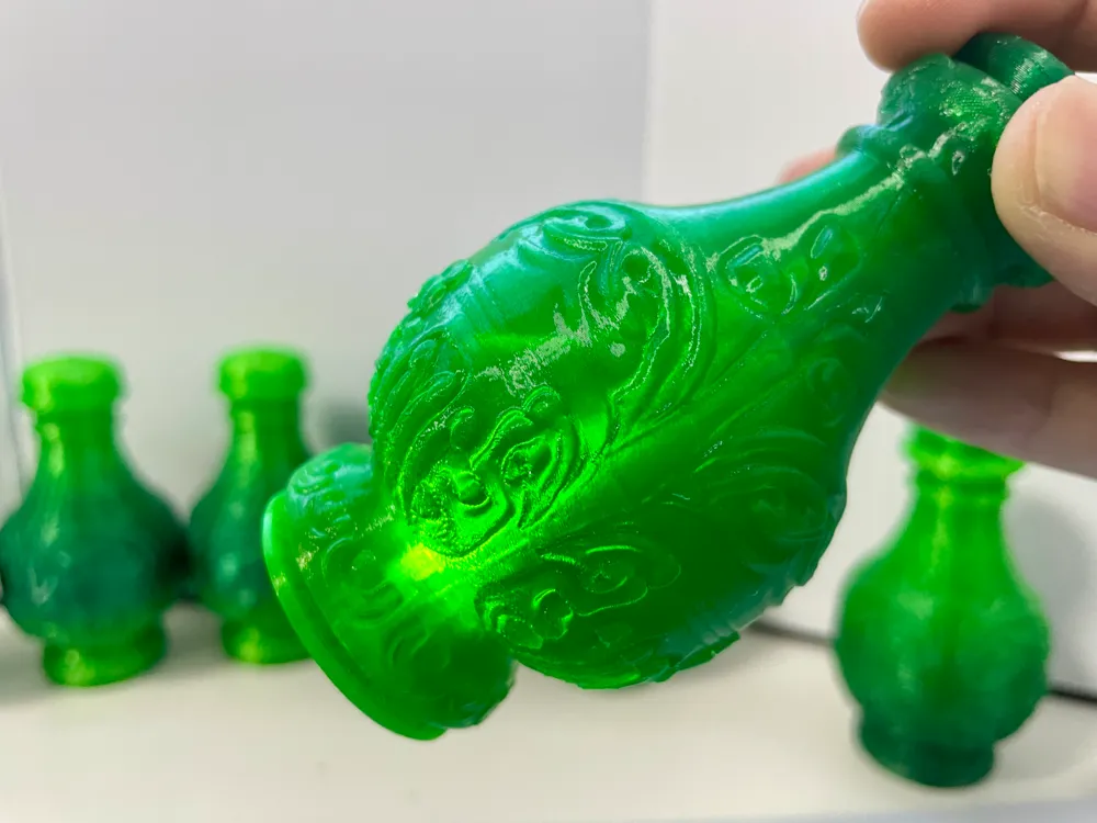 掌天瓶带灯可装水多版本 - 凡人修仙传 来自 Someone MakerWorld：免费下载 3D 模型