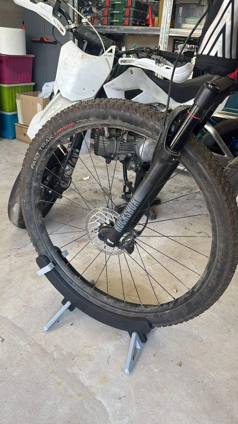 Bicycle wheel stand (Road Gravel MTB) by Whoisvictxr MakerWorld ...