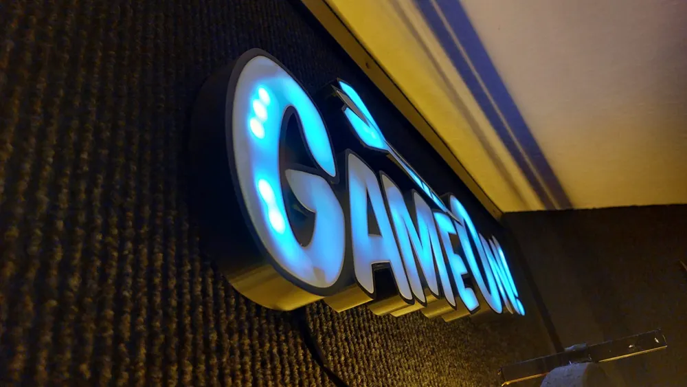 LED light sign GameON! for all Dartsplayer Darts by Tiggr3D MakerWorld ...