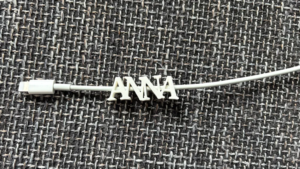 Charching Cable name tag "Anna" by LTB2.0 - MakerWorld
