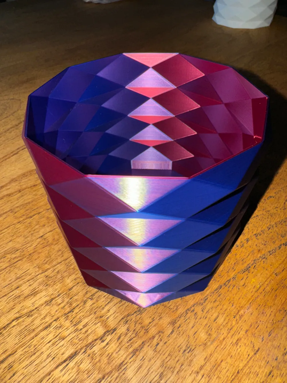 Simple and easy to print parametric flower pot by Yop1403 - MakerWorld