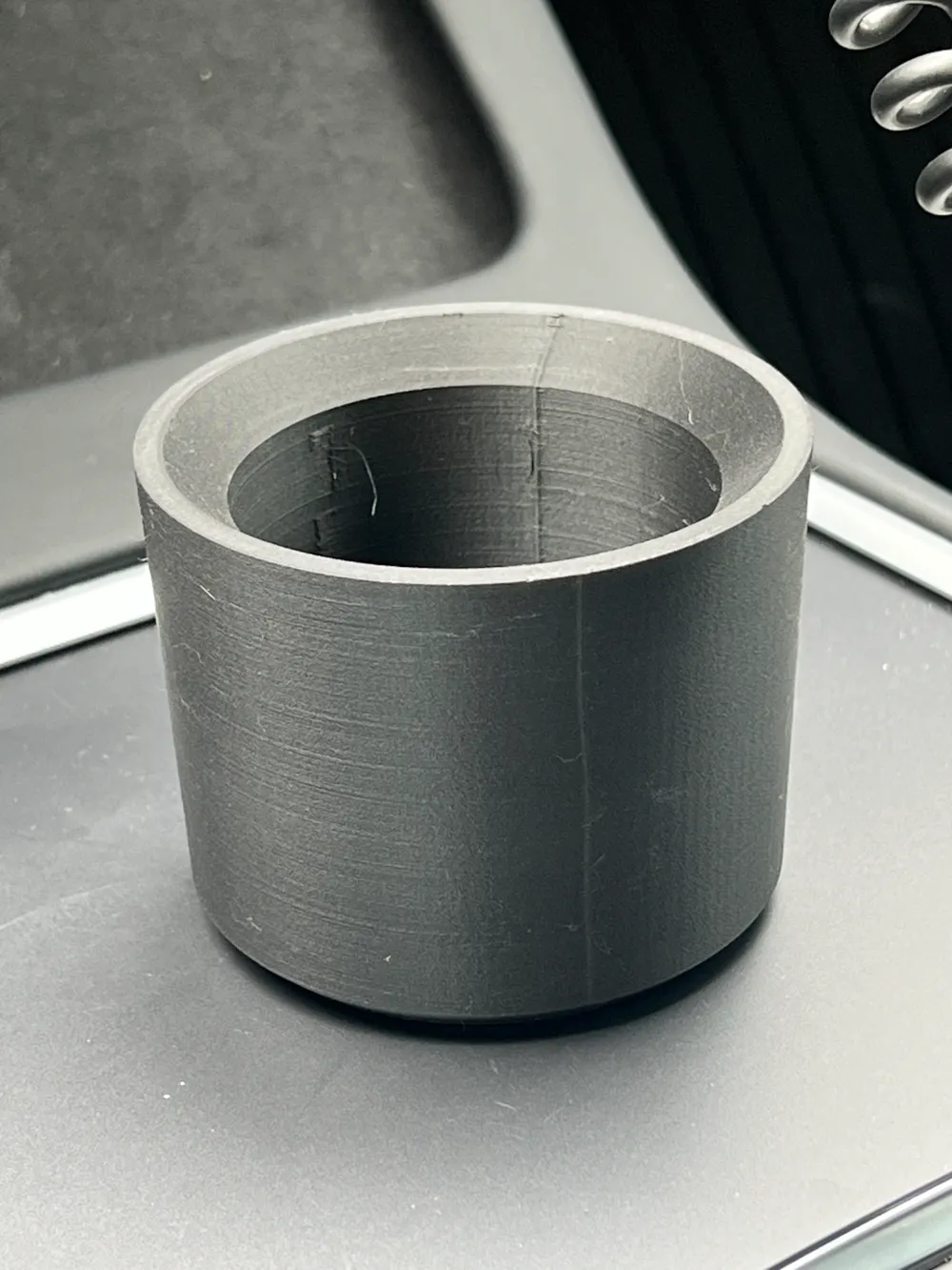 Tesla Model 3 and Y Skinny Can Cup Holder by Einstakur3D - MakerWorld