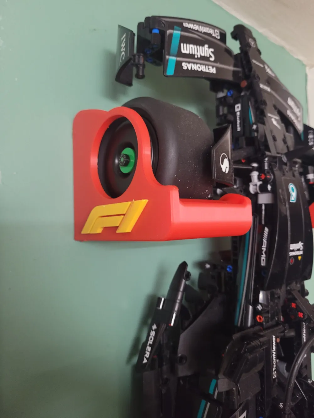 Technic F1 Wall Mount by G00MBA - MakerWorld
