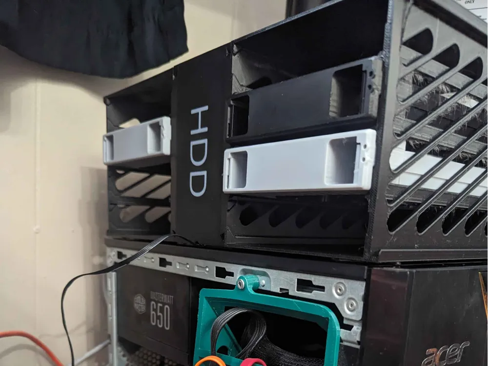 Simple HDD cage by dragon MakerWorld: Download Free 3D Models