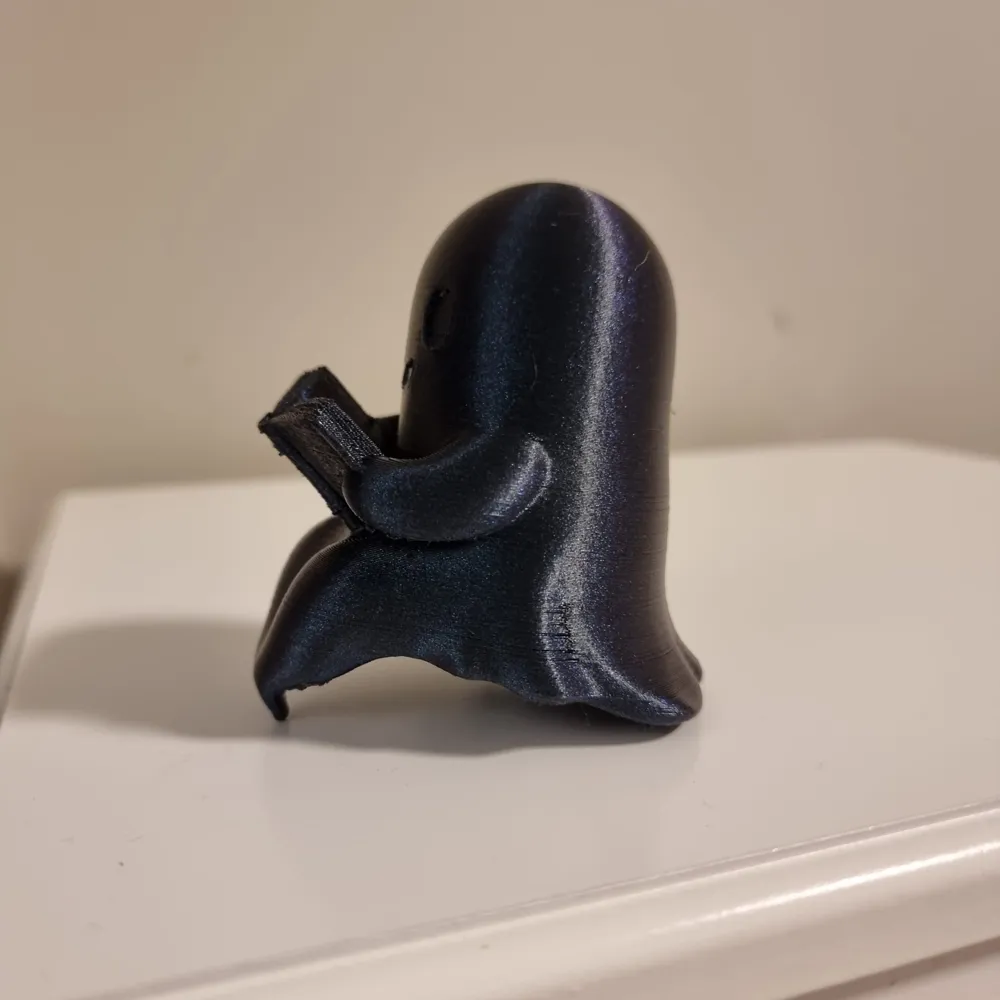 Sitting ghost by 3D Magic MakerWorld: Download Free 3D Models