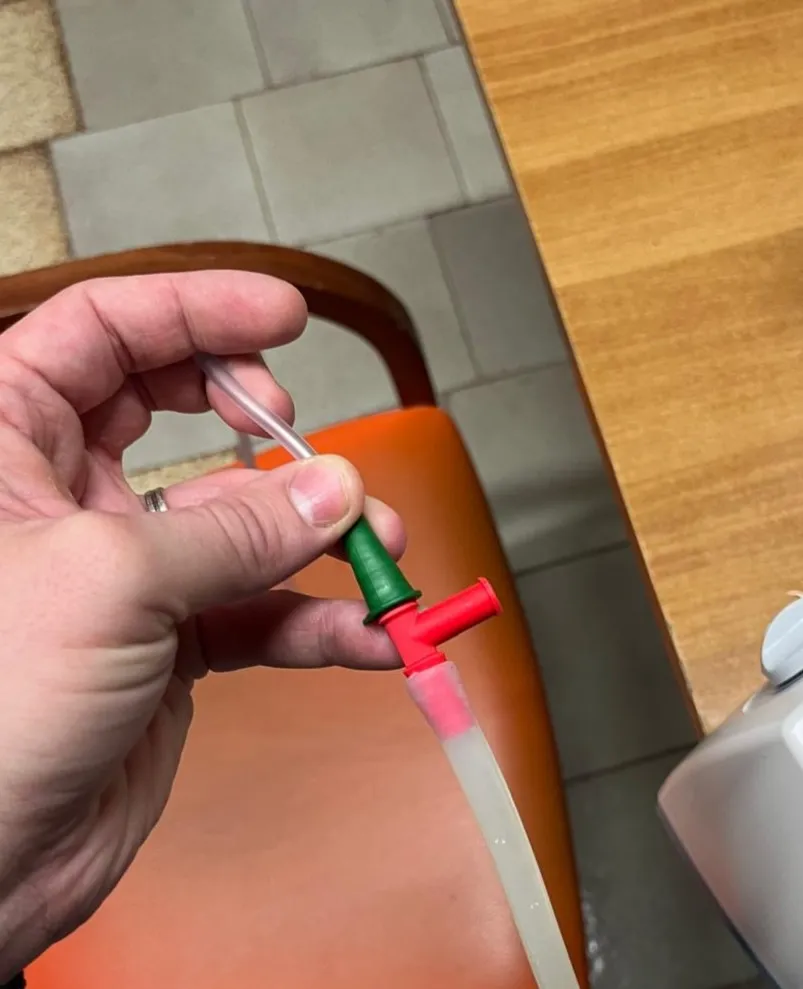Medical Suction Connector - Suction Catheter by Federico G. - MakerWorld