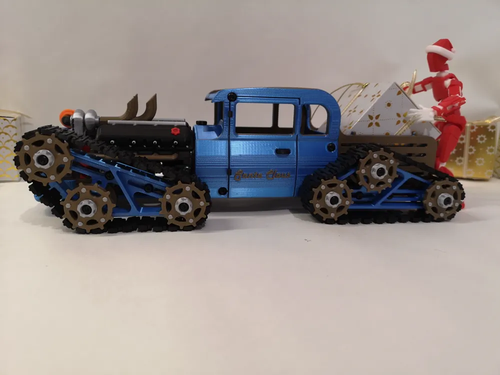 Santa's Hot Rod - Snow V8 - Free 3D Print Model - MakerWorld