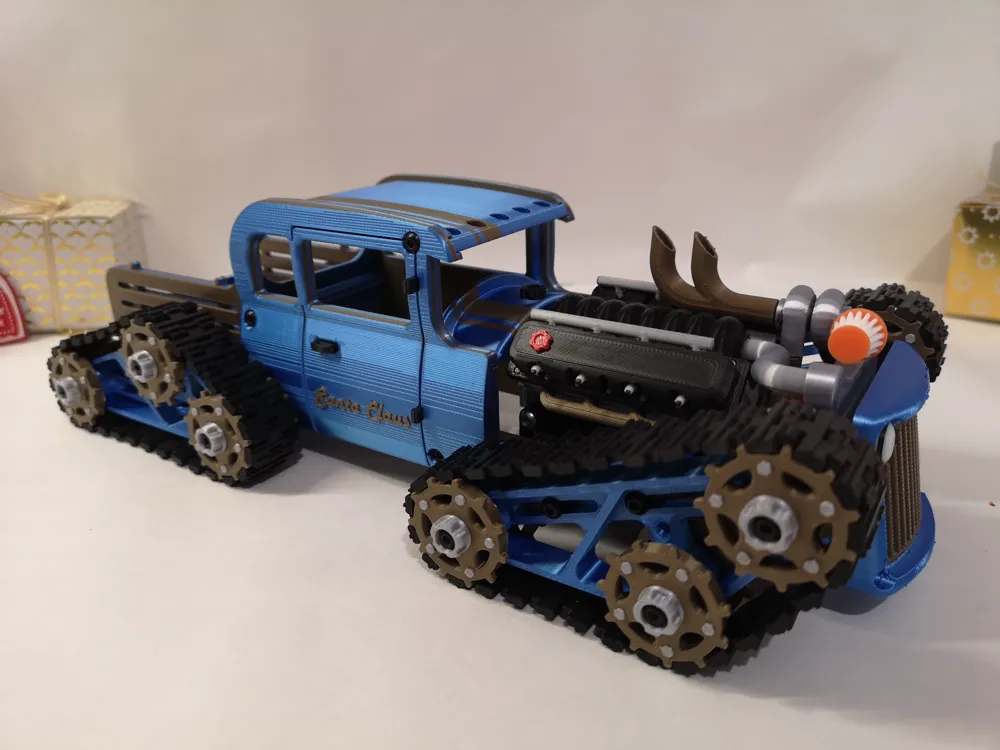 Santa's Hot Rod - Snow V8 - Free 3D Print Model - MakerWorld