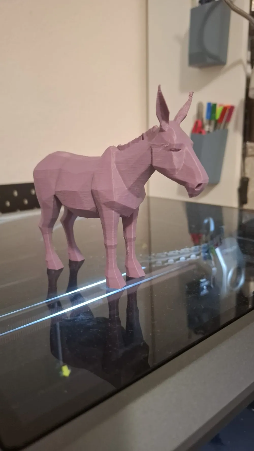 Donkey low-poly figurine - Free 3D Print Model - MakerWorld