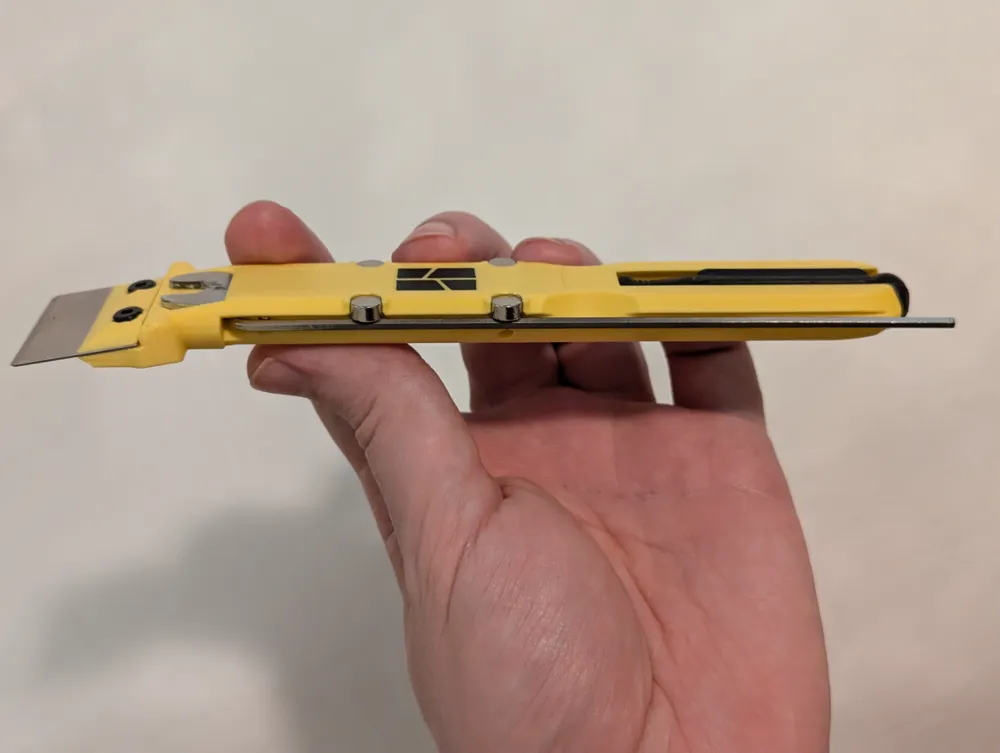 Bambu Scraper Multitool Remixed by thevgm01 - MakerWorld