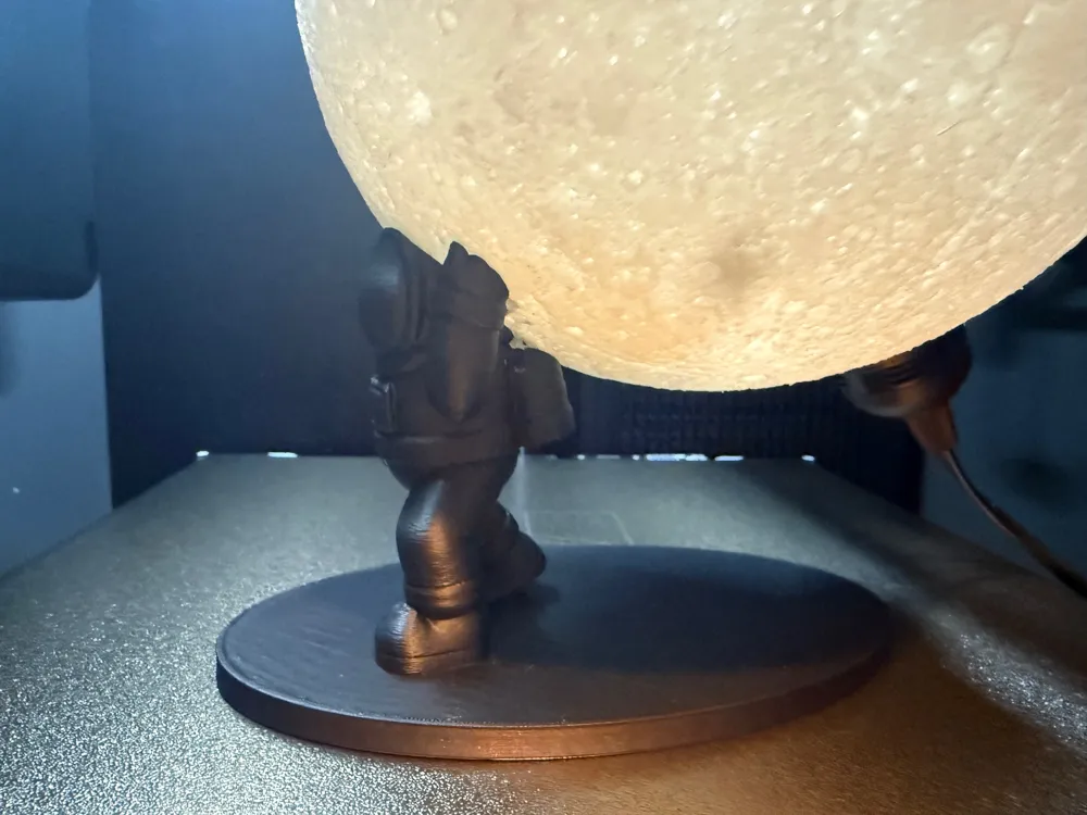 Astronaut Moon Lamp Base - Free 3D Print Model - MakerWorld
