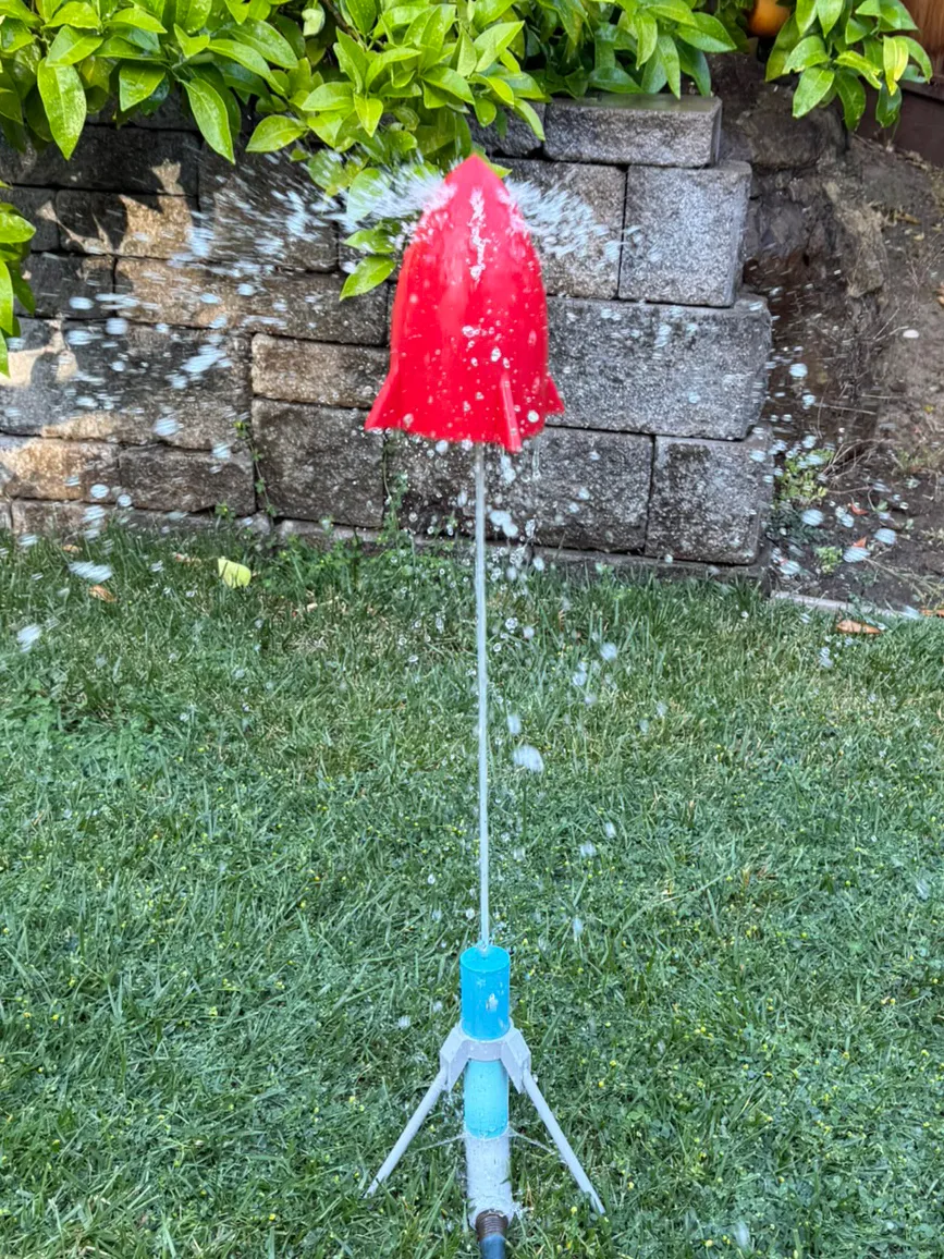 Rocket Splash-Off - Free 3D Print Model - MakerWorld