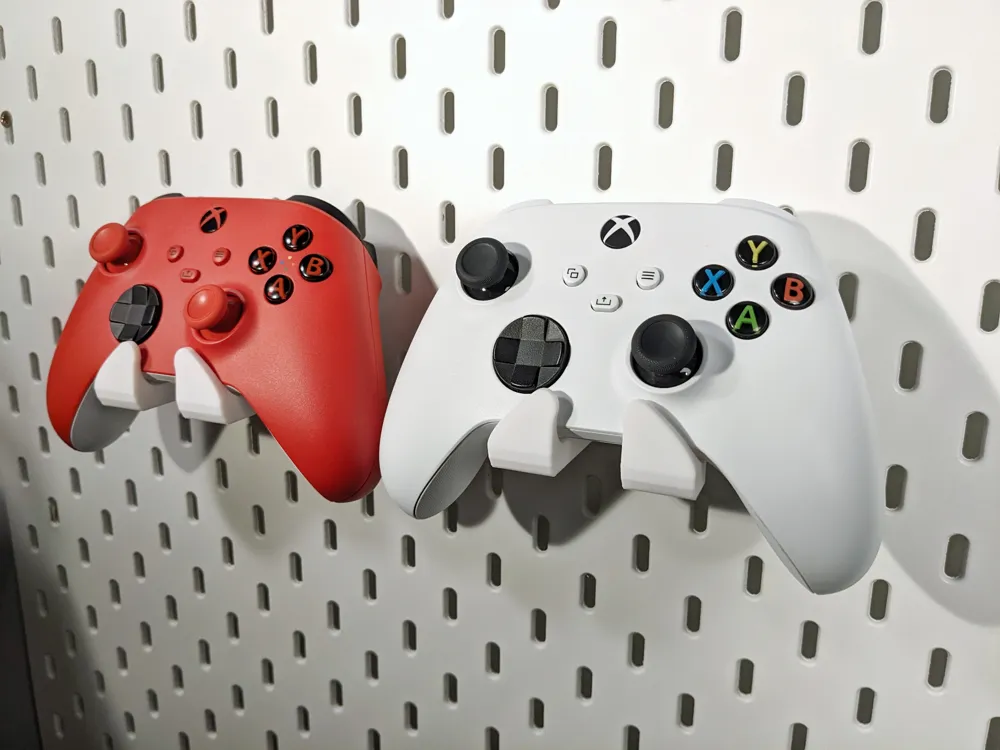 Skadis Xbox controller holder by zomb MakerWorld: Download Free 3D Models